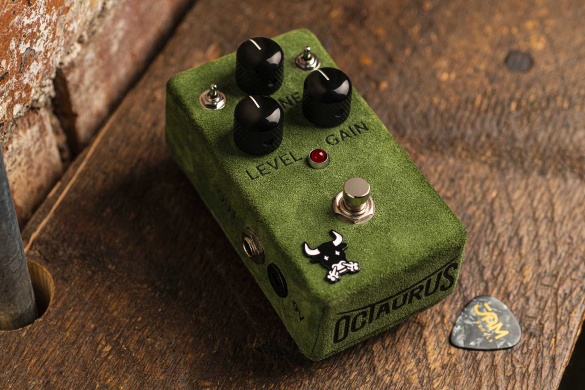 The new Octaurus from Jam Pedals has arrived, and it's already sold out!