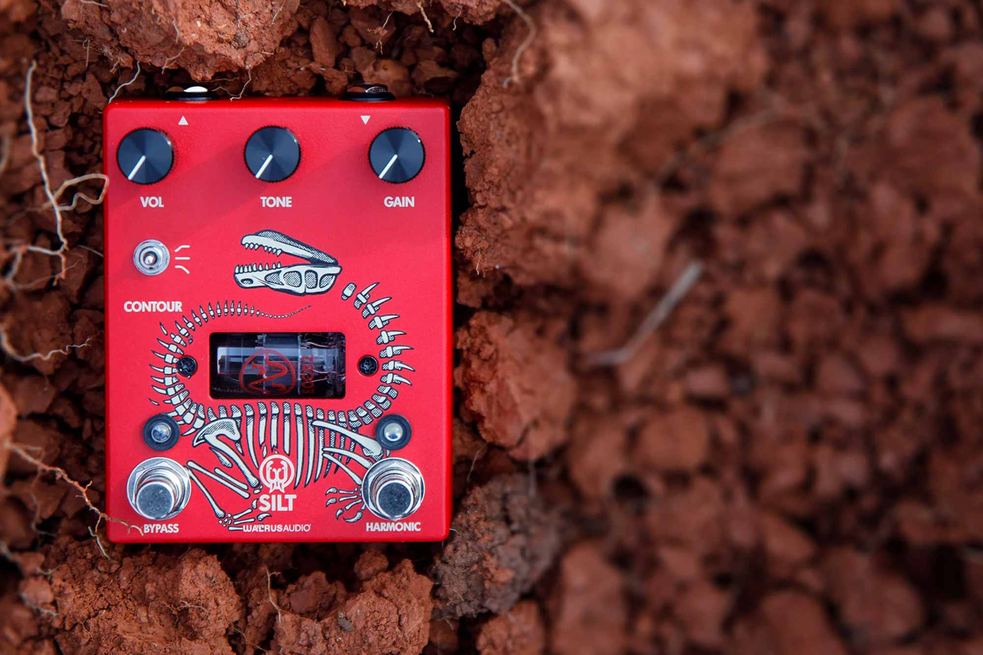A new fuzz from Walrus: the SILT Harmonic Fuzz